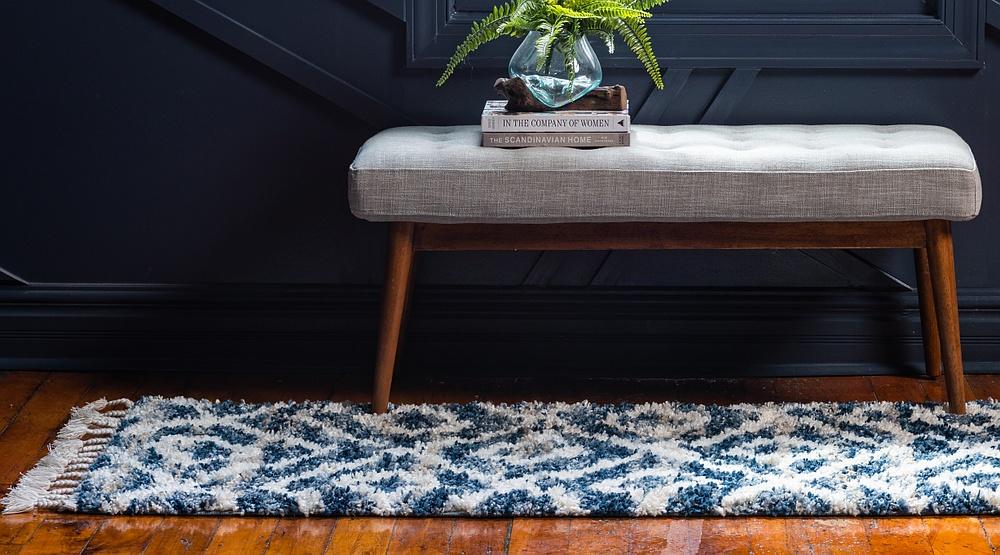 Roderick - Diamond Pattern Shaggy Rug – Warmly