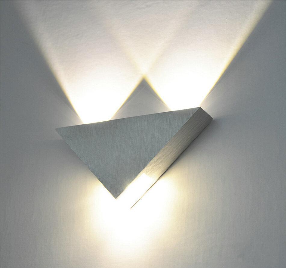 Modern LED Triangle Wall Lamp – Warmly