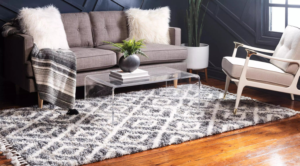Roderick - Diamond Pattern Shaggy Rug – Warmly