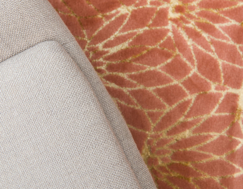 Ellison - Lotus Flower Pattern Luxury Rug – Warmly