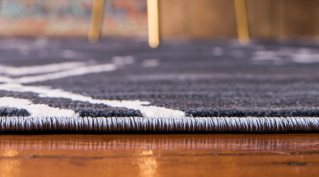 Jakobe - Faded Diamond Pattern Area Rug – Warmly