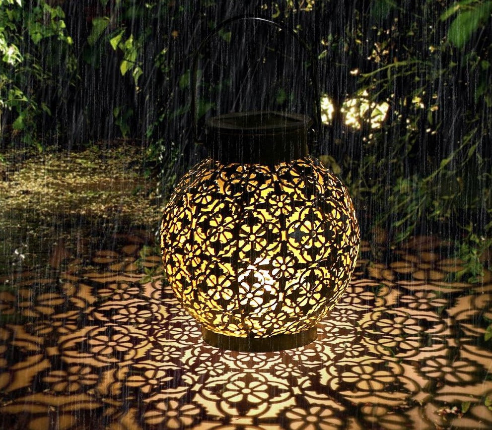 Imane - Outdoor Shadow Cast Lantern – Warmly