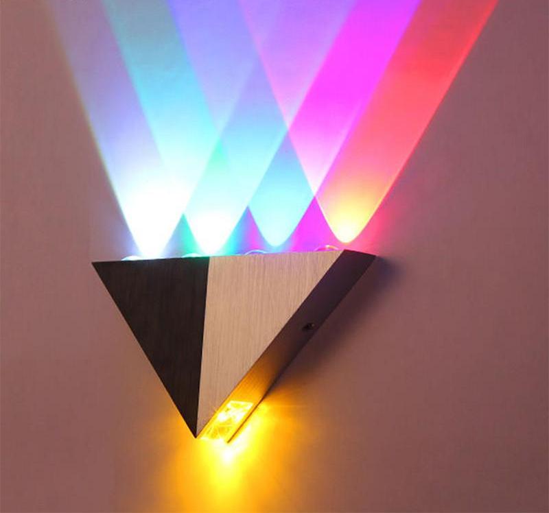 Modern LED Triangle Wall Lamp – Warmly