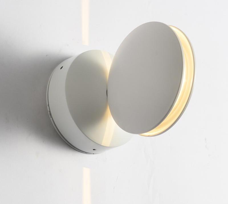 Circular Wall Mount LED Lamp – Warmly