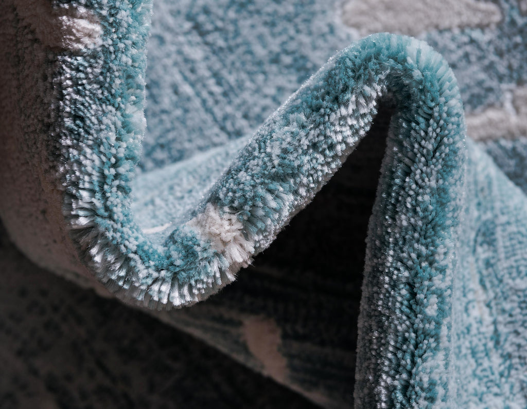 Jakobe - Faded Diamond Pattern Area Rug – Warmly