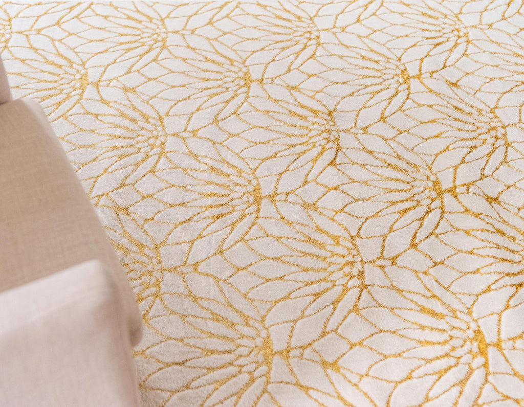 Ellison - Lotus Flower Pattern Luxury Rug – Warmly